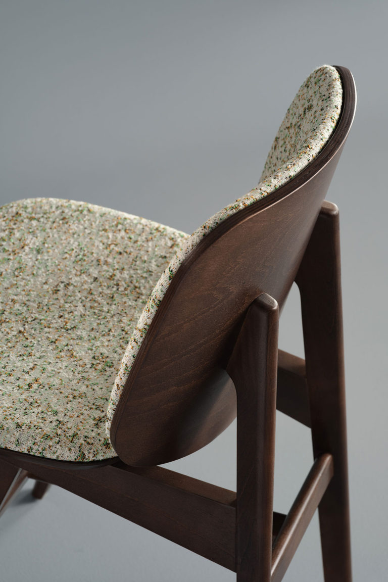 Bennett Seating - Grand Rapids Chair