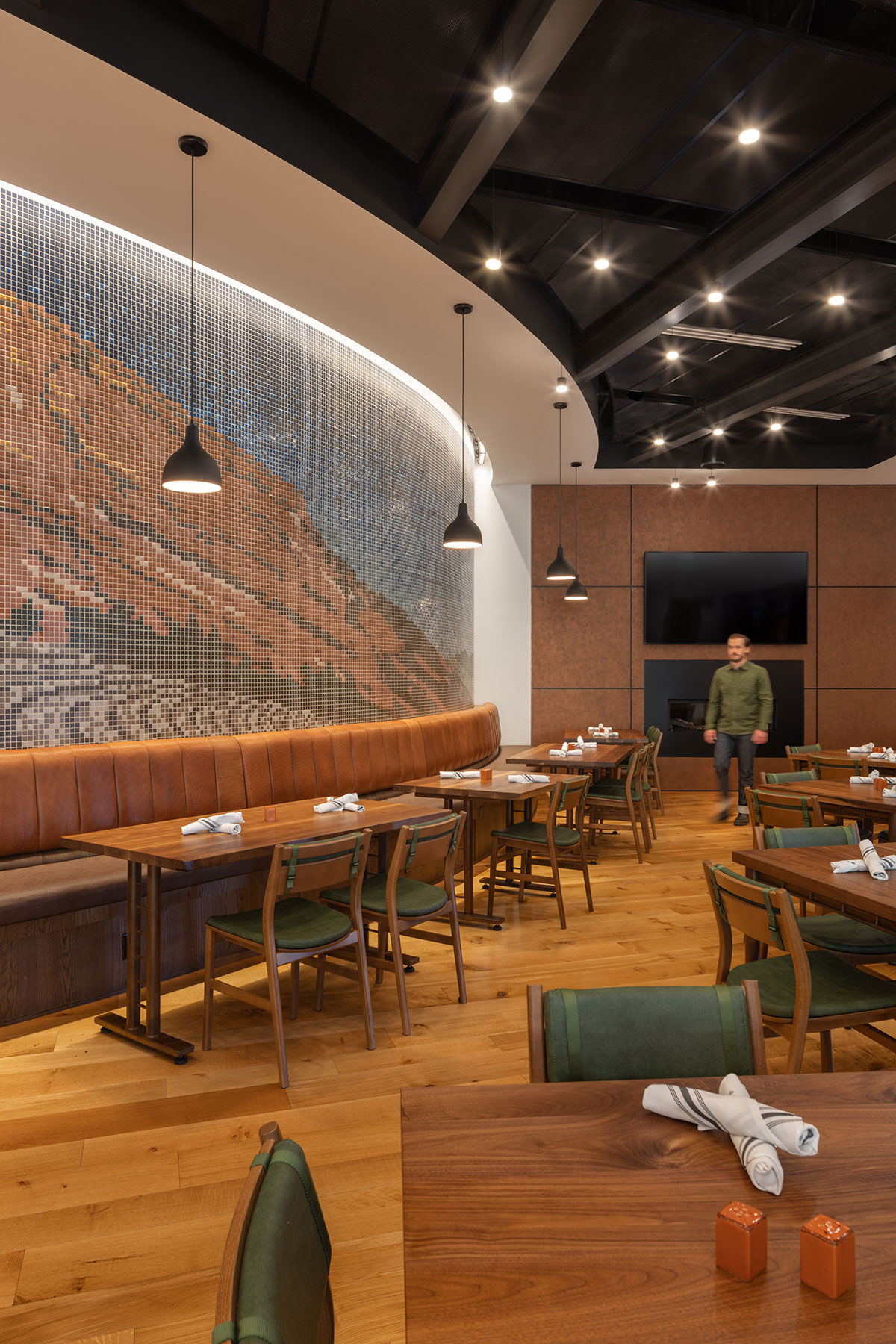 Sigsbee Seating - Grand Rapids Chair